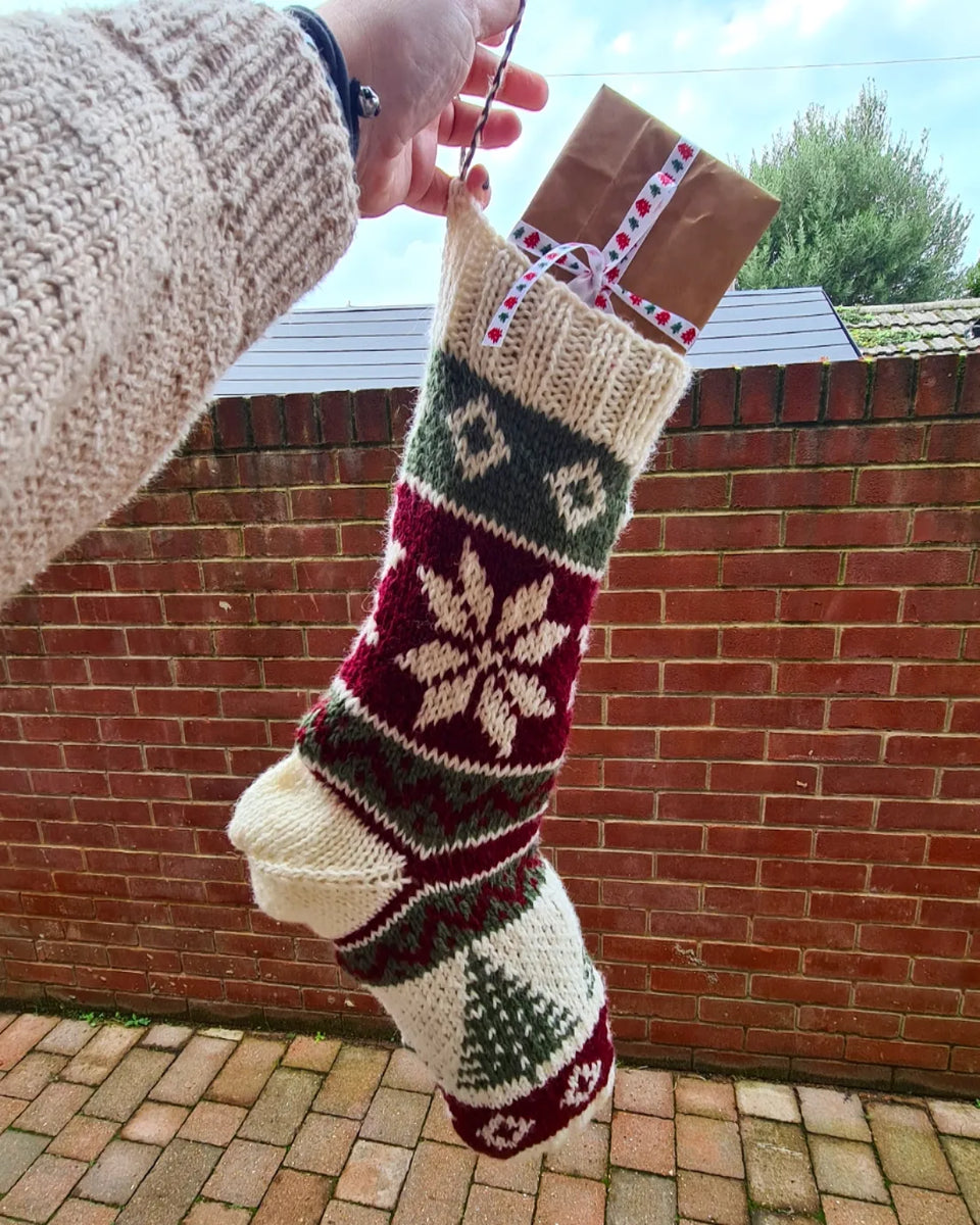Festive Christmas Stocking Pattern – Fully Woolly Yarns